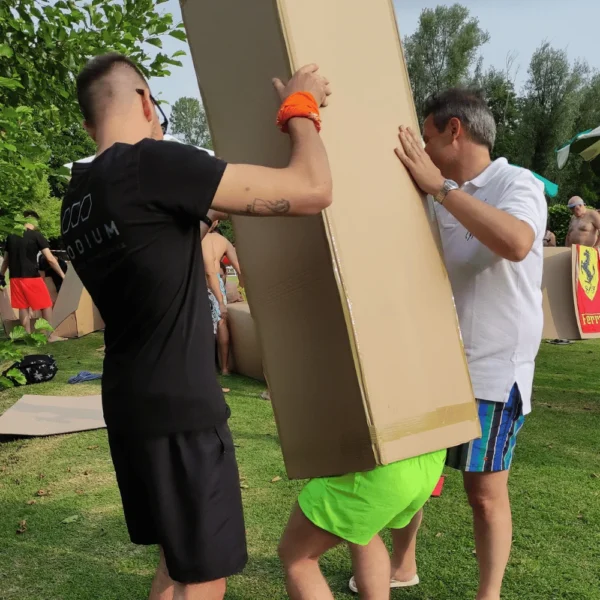 Carton Boat Race - BGBUILDING